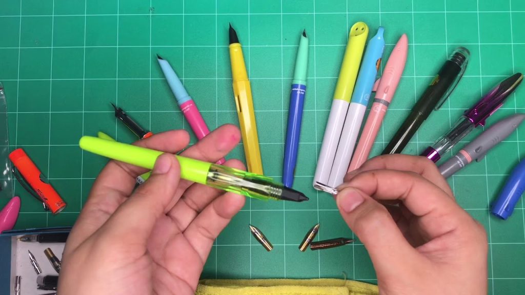 Instructions on how to replace fountain pen nibs in the most detailed ...